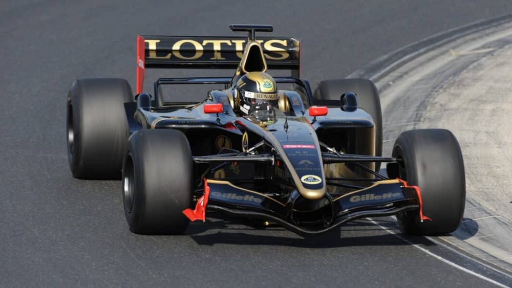 Stage de pilotage en Formule Renault, des sensations accessibles