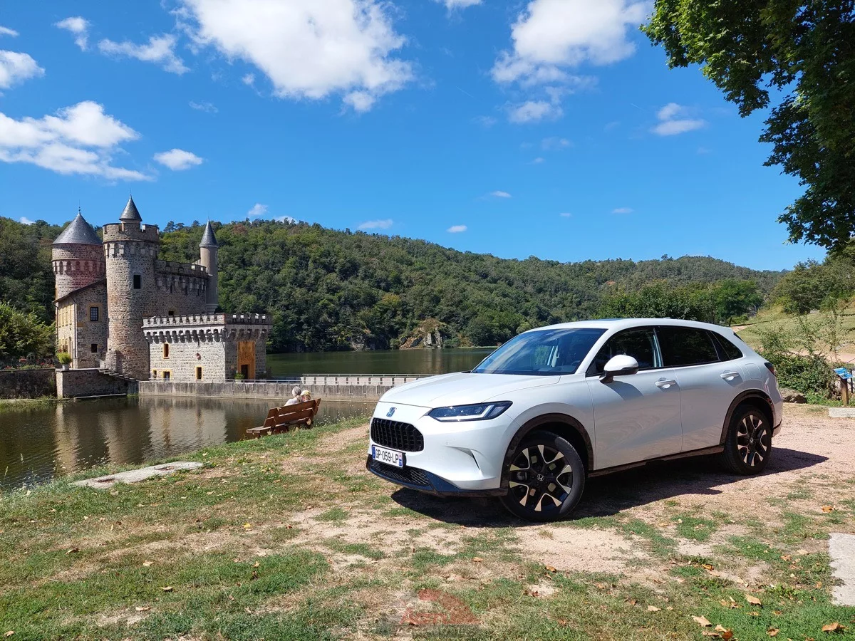 Essai Honda ZR-V e:HEV hybride : un outsider qui mérite le détour