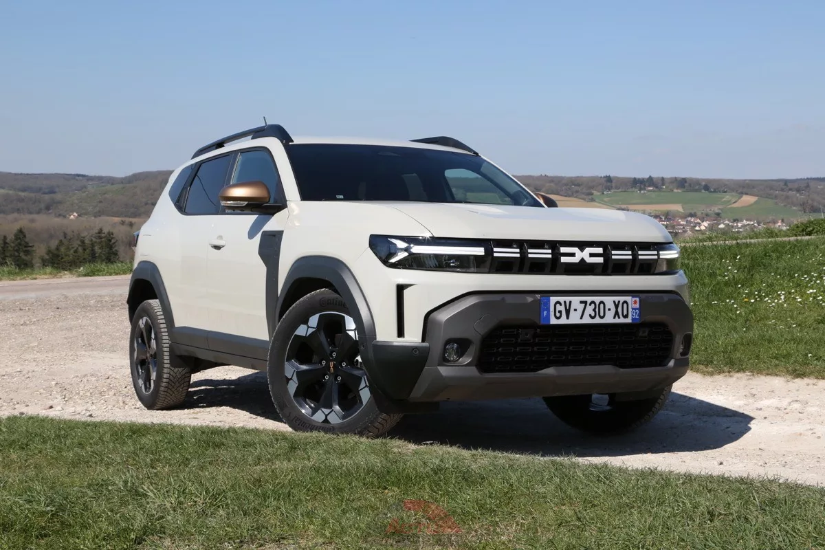 Essai Dacia Duster Extreme Hybrid 140 : que vaut ce best-seller